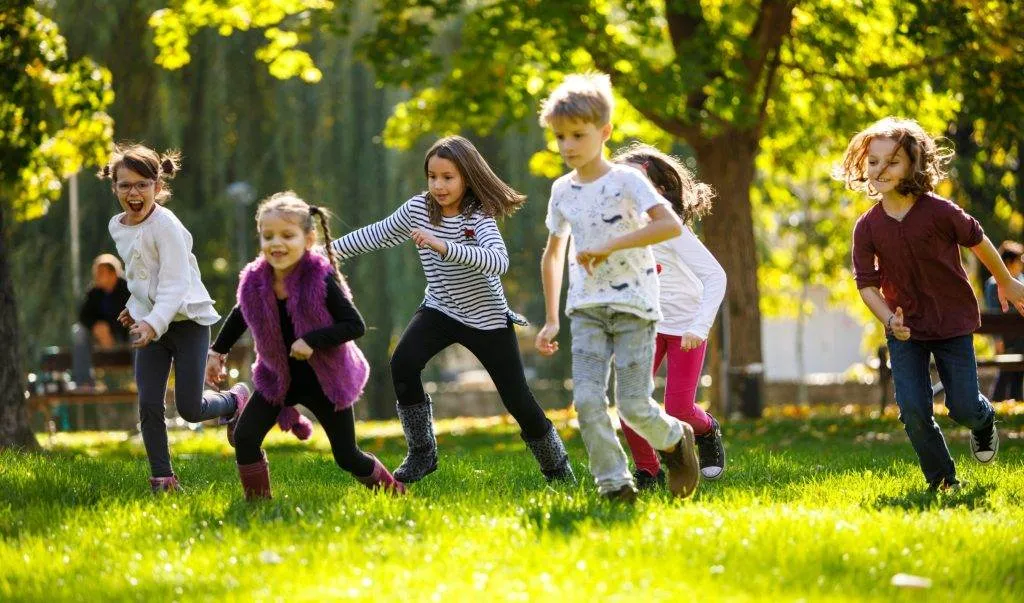 Neighborhood Harmony: 12 Qualities of a Good Community